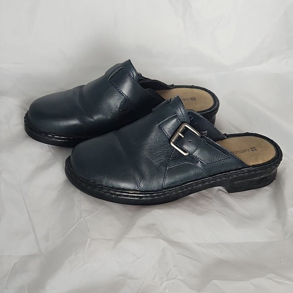 Naturalizer | Shoes | Naturalizer Womens 7m Leather Slipon Mules Clogs ...